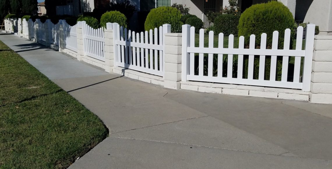 Project Category: Classic Fences | Nick's Dura Vinyl Fence – Vinyl ...